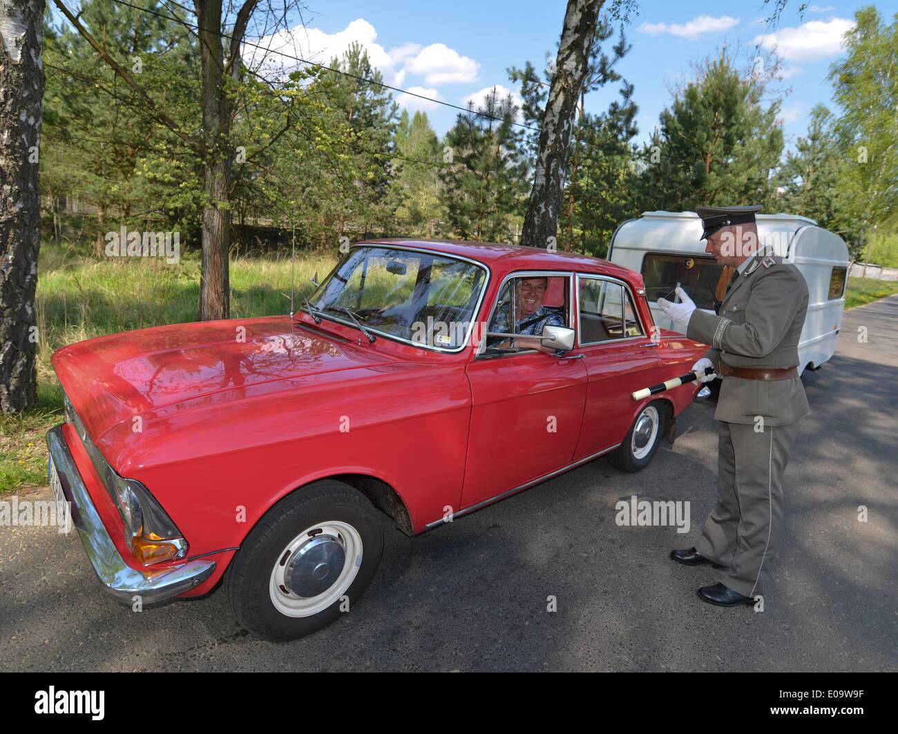 Moskvitch 412 -Fotos und -Bildmaterial in hoher Auflösung – Alamy