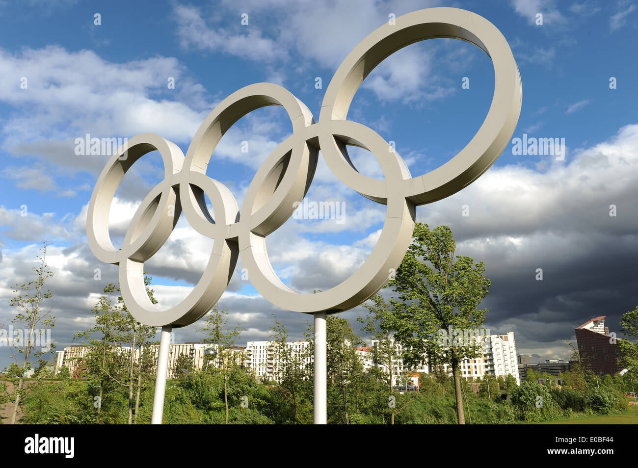 Olympische ringe stratford -Fotos und -Bildmaterial in hoher Auflösung ...