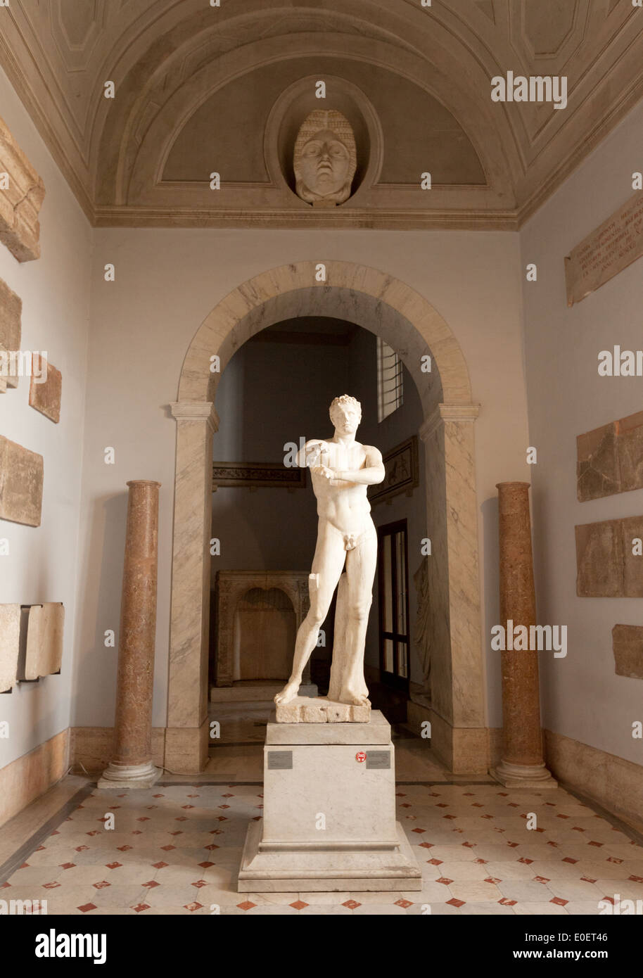 Statue des Apoxiomen, "Der Schaber" - Athlet seine Haut sauber Schaben ...