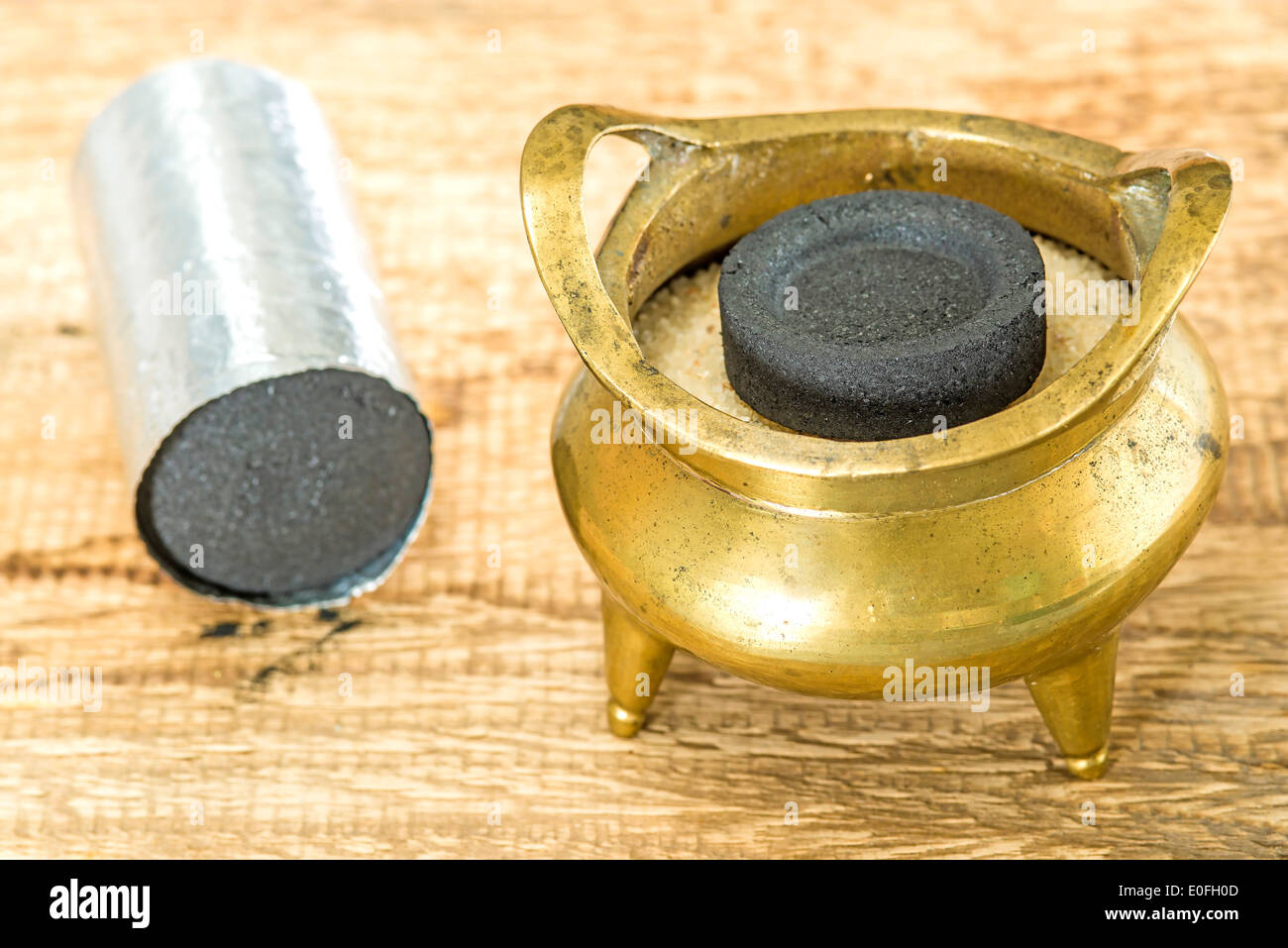 Ritueller topf -Fotos und -Bildmaterial in hoher Auflösung – Alamy