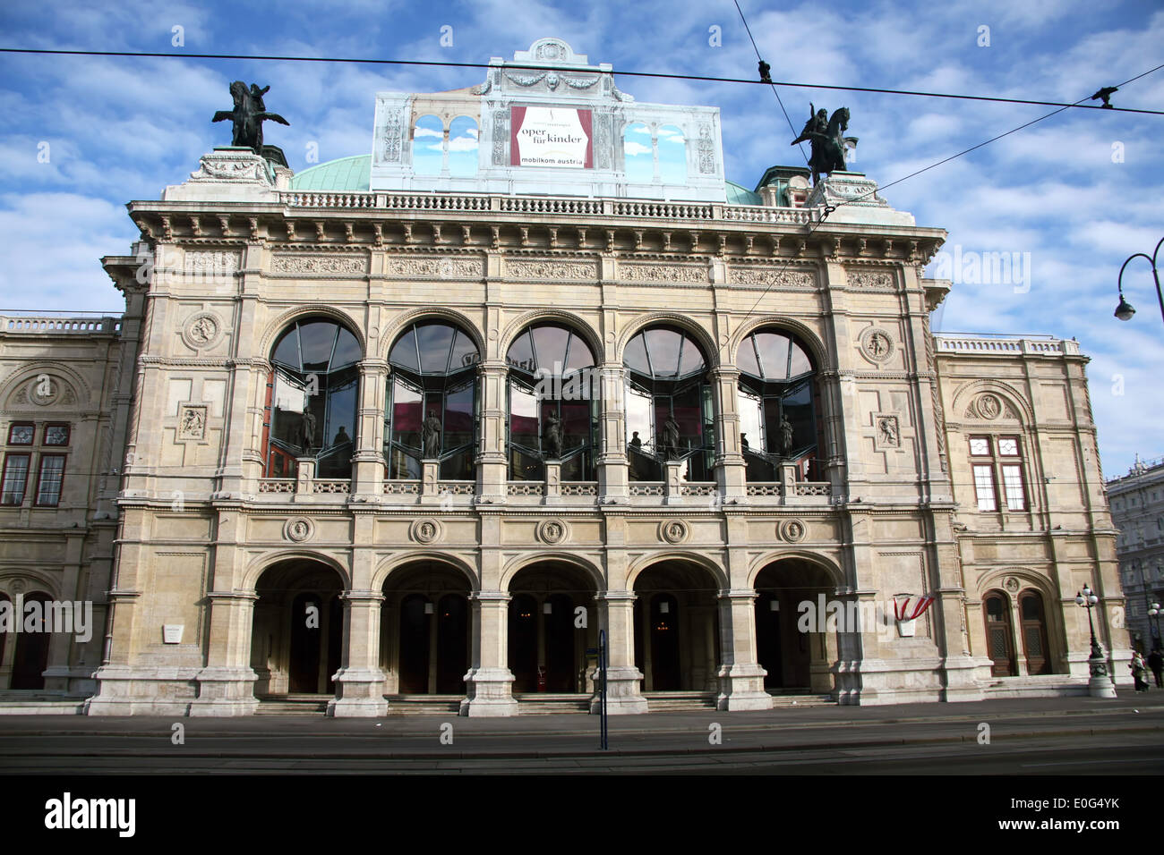 Wien oper -Fotos und -Bildmaterial in hoher Auflösung – Alamy