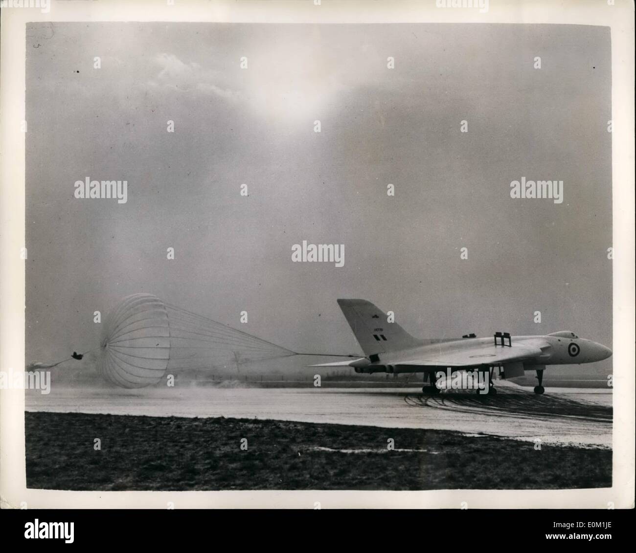 3. März 1953 - neue Jet-Bomber Geschwindigkeit Schneiden von Bändern ...