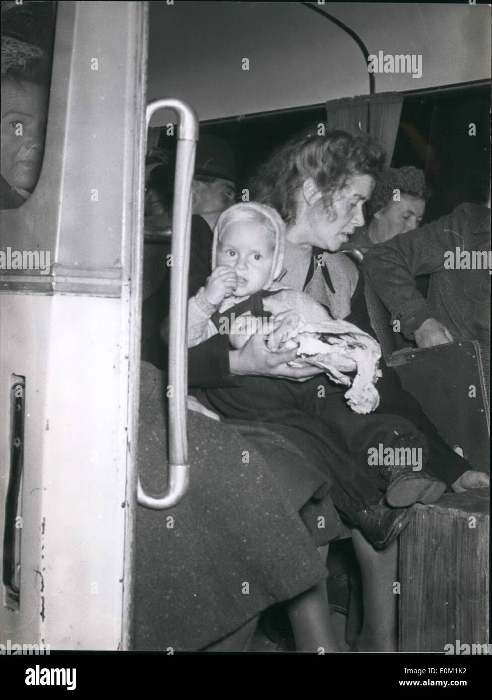 Presse west ost berlin -Fotos und -Bildmaterial in hoher Auflösung – Alamy