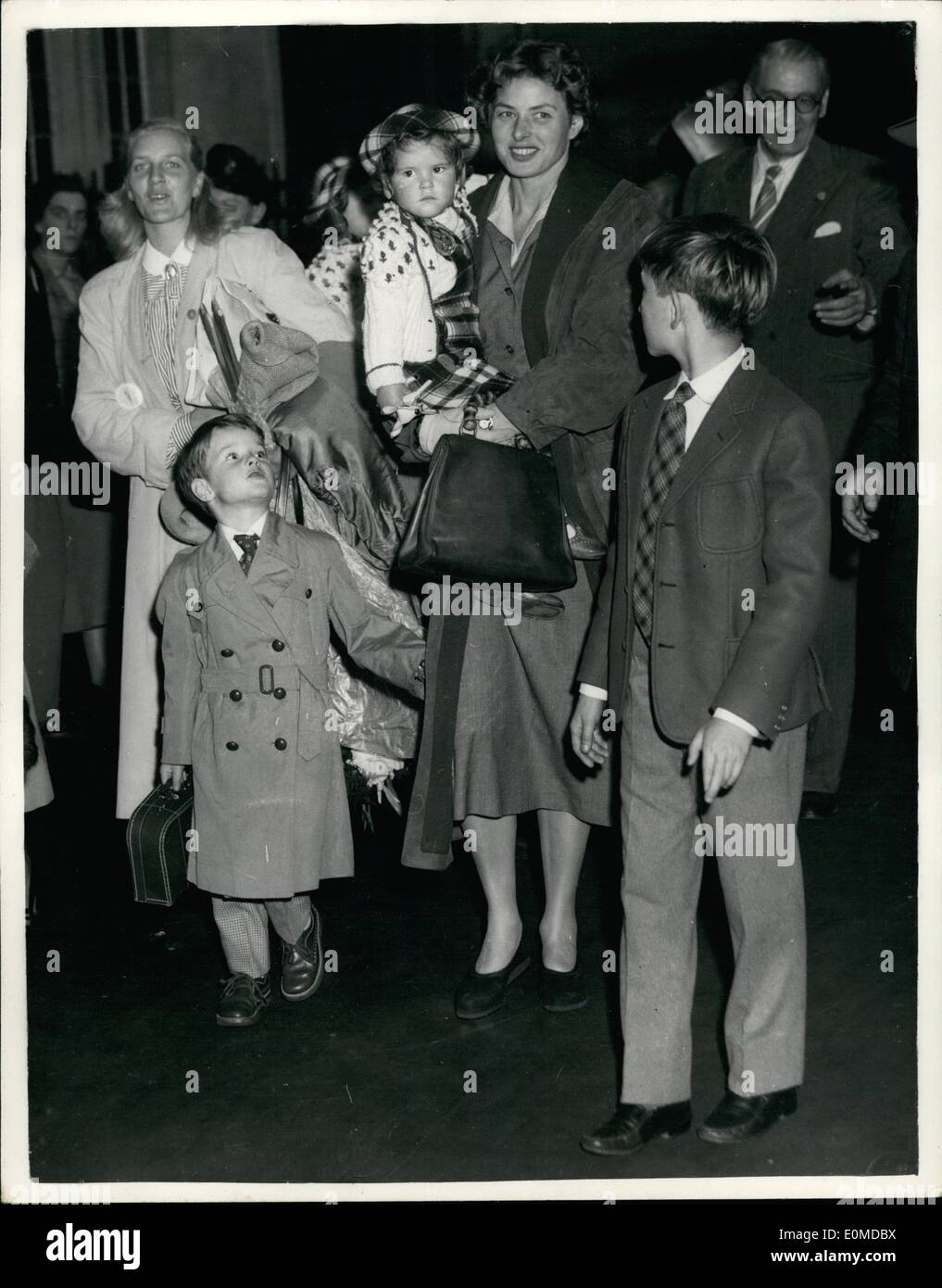 10. Oktober 1954 - Ingrid Bergman und Kinder kommen an: Ingrid Bergman ...