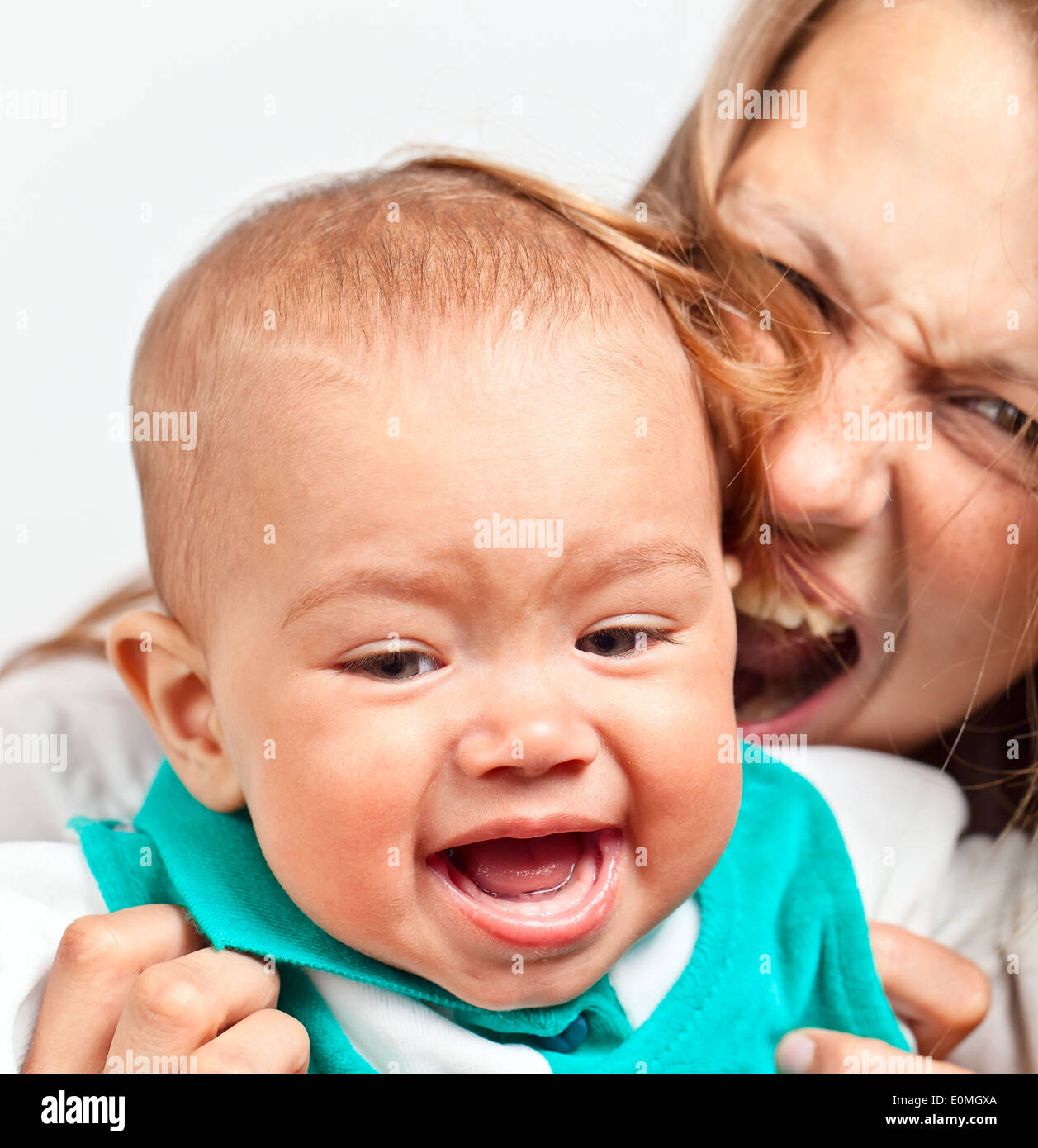 Mutter schreien -Fotos und -Bildmaterial in hoher Auflösung – Alamy
