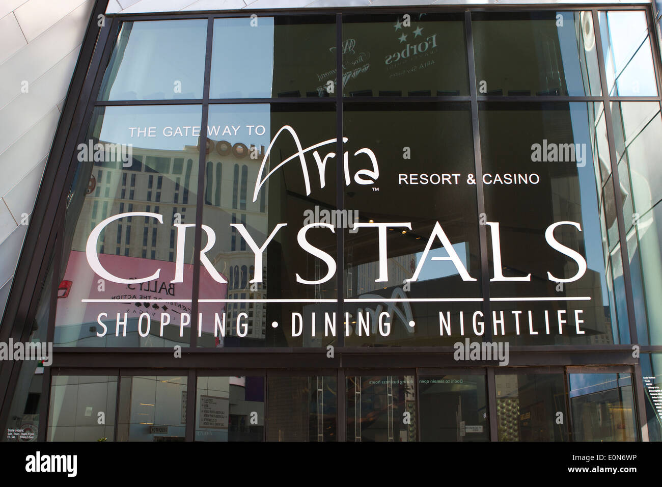 Aria resort eingang -Fotos und -Bildmaterial in hoher Auflösung – Alamy