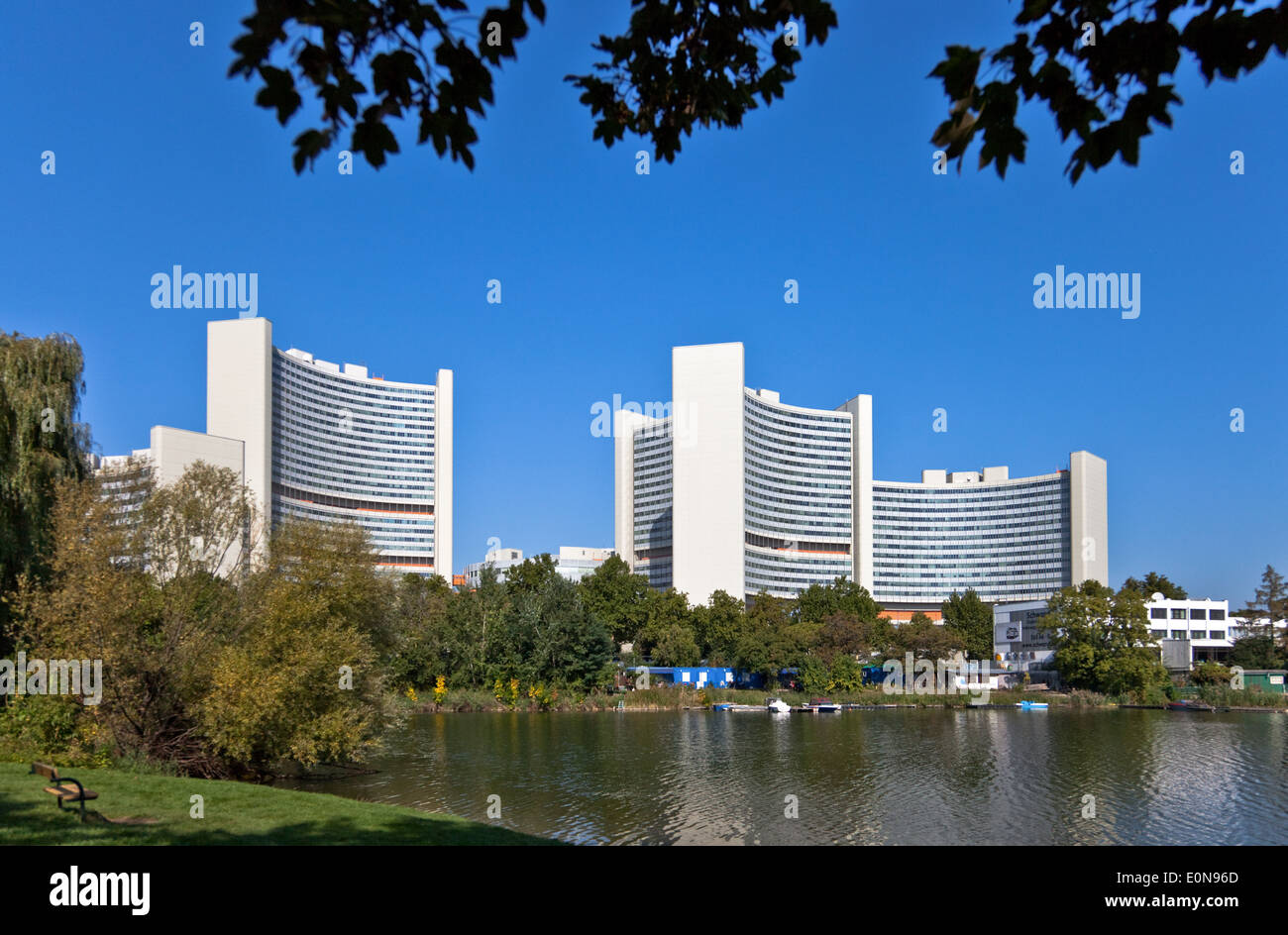 Uno city wien -Fotos und -Bildmaterial in hoher Auflösung – Alamy