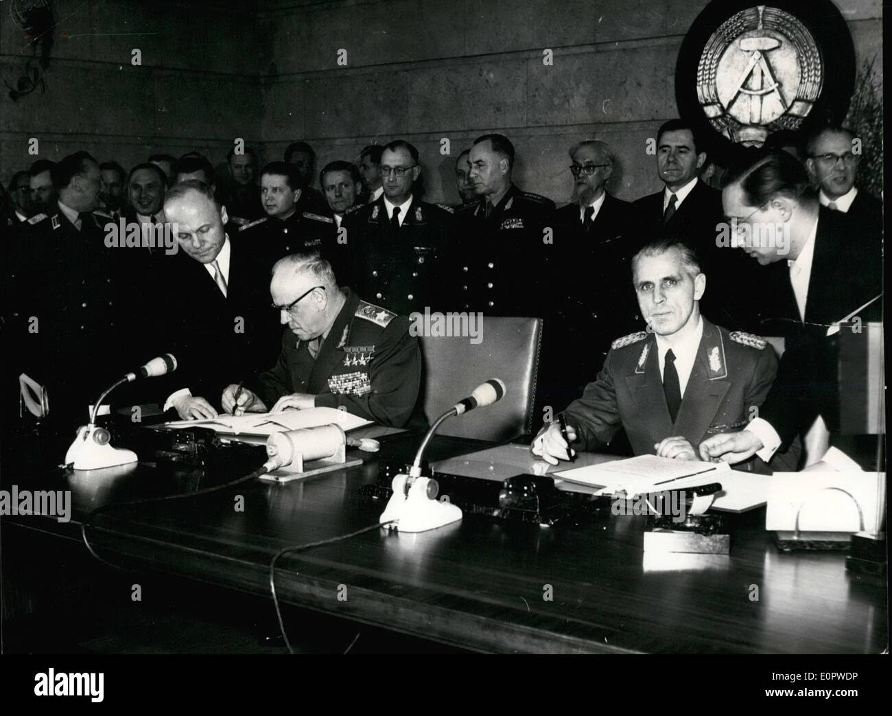 Marshal zhukov -Fotos und -Bildmaterial in hoher Auflösung – Alamy