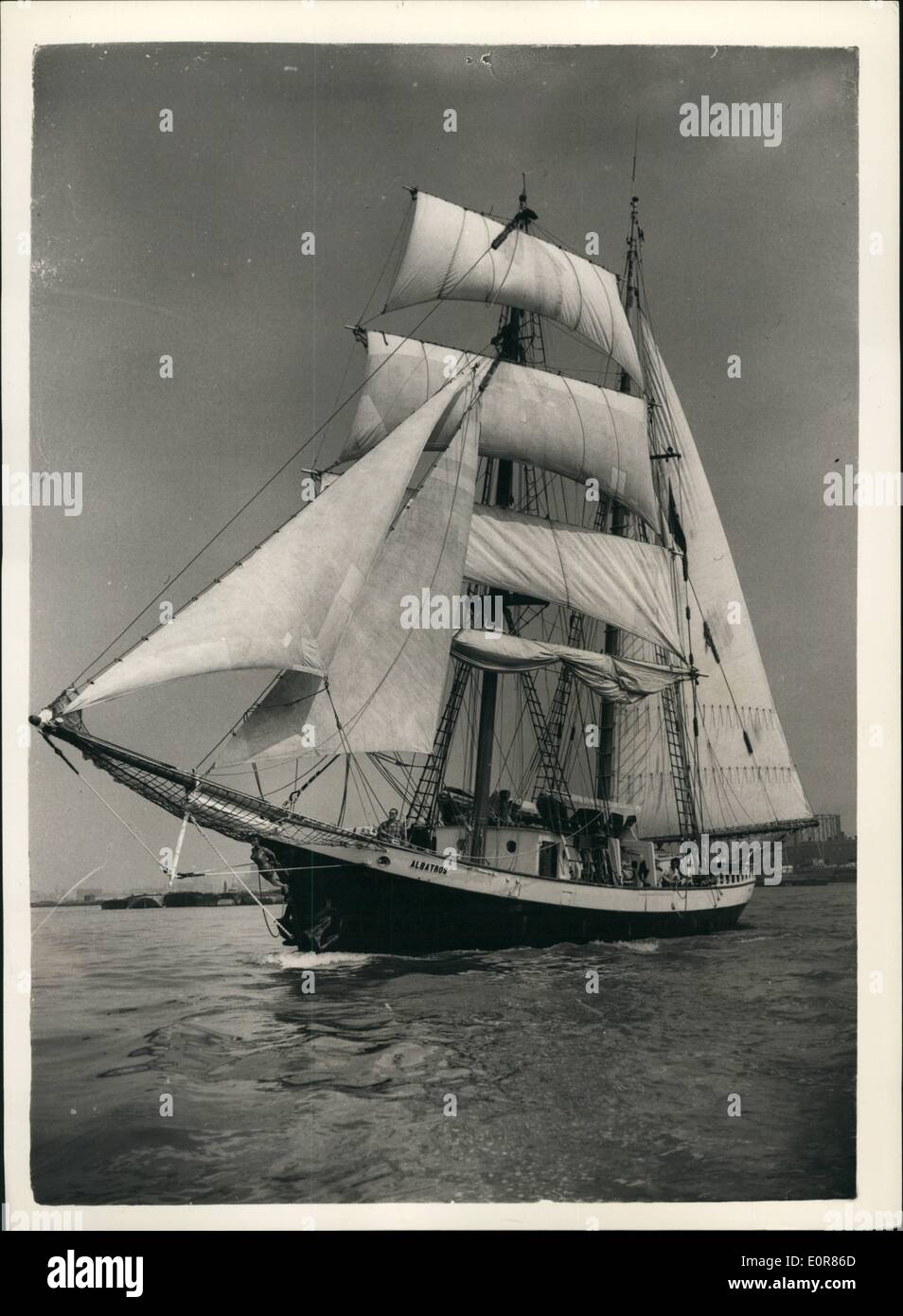 Brigartine kommt in london an -Fotos und -Bildmaterial in hoher ...