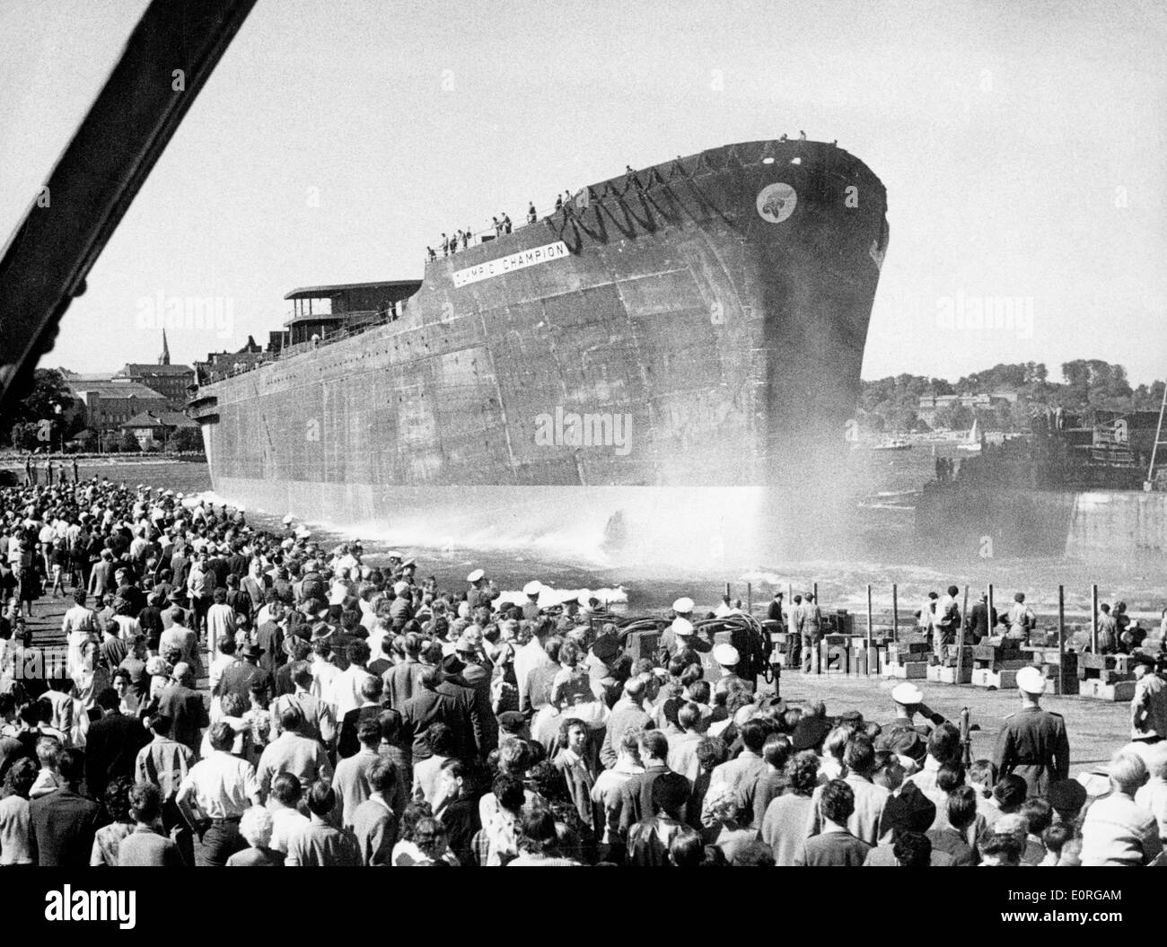 Griechische reederei Schwarzweiß-Stockfotos und -bilder - Alamy