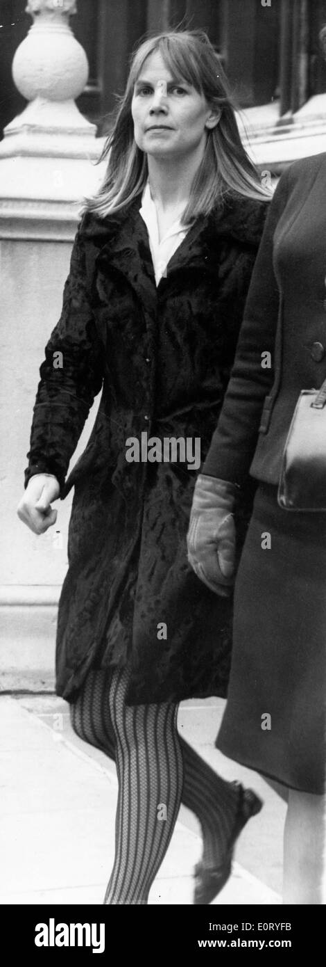 Camilla fry -Fotos und -Bildmaterial in hoher Auflösung – Alamy