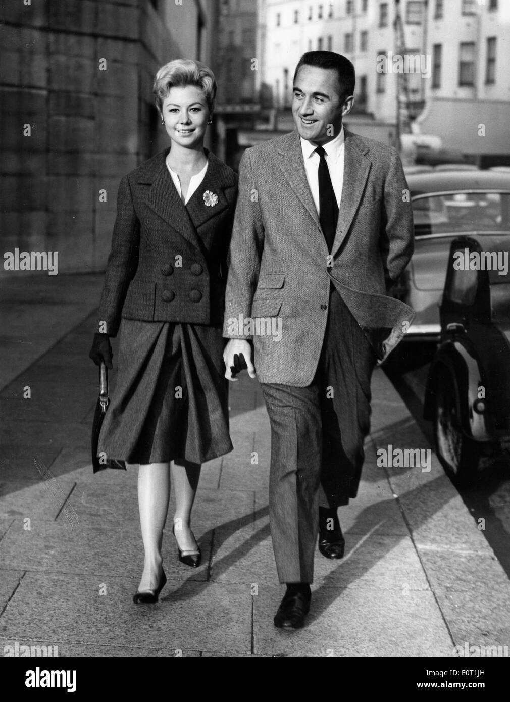 Schauspielerin Mitzi Gaynor mit Ehemann Jack Bean Stockfotografie - Alamy