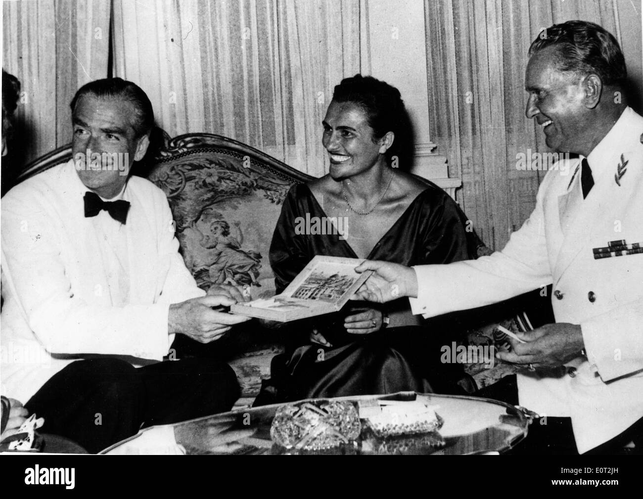 Robert Anthony Eden Stockfotos und -bilder Kaufen - Alamy