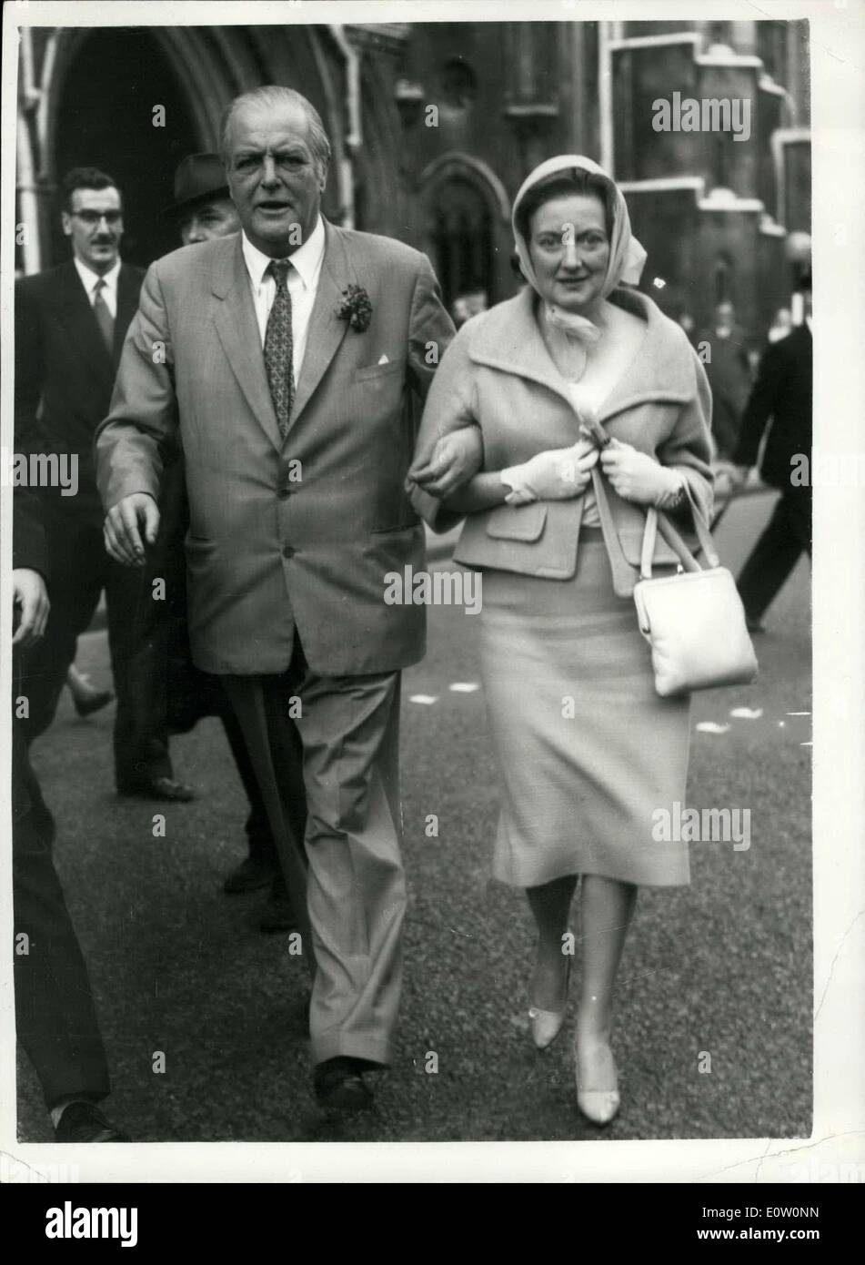 Randolph churchill gewinnt verleumdungsklage -Fotos und -Bildmaterial ...