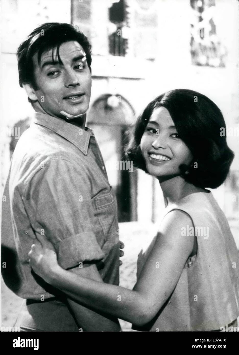 10. Oktober 1961 - Japans "Sun Set" unter der Sonne Italiens: Akiko Sonnenuntergang die Zinken ...