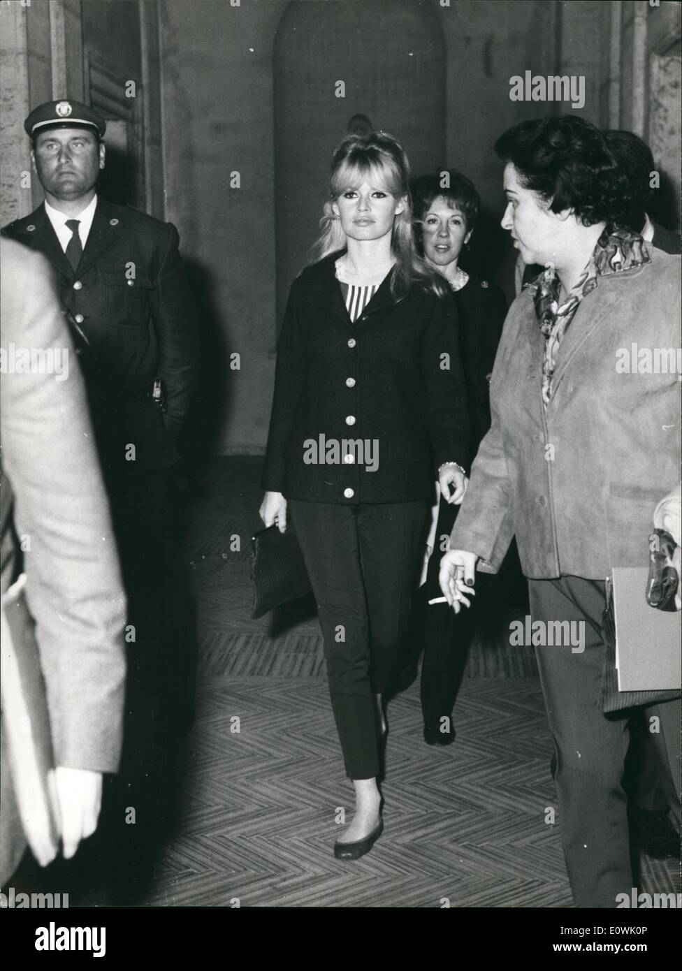 4. April 1963 - Brigitte Bardot, französische Schauspielerin, dürfte ...