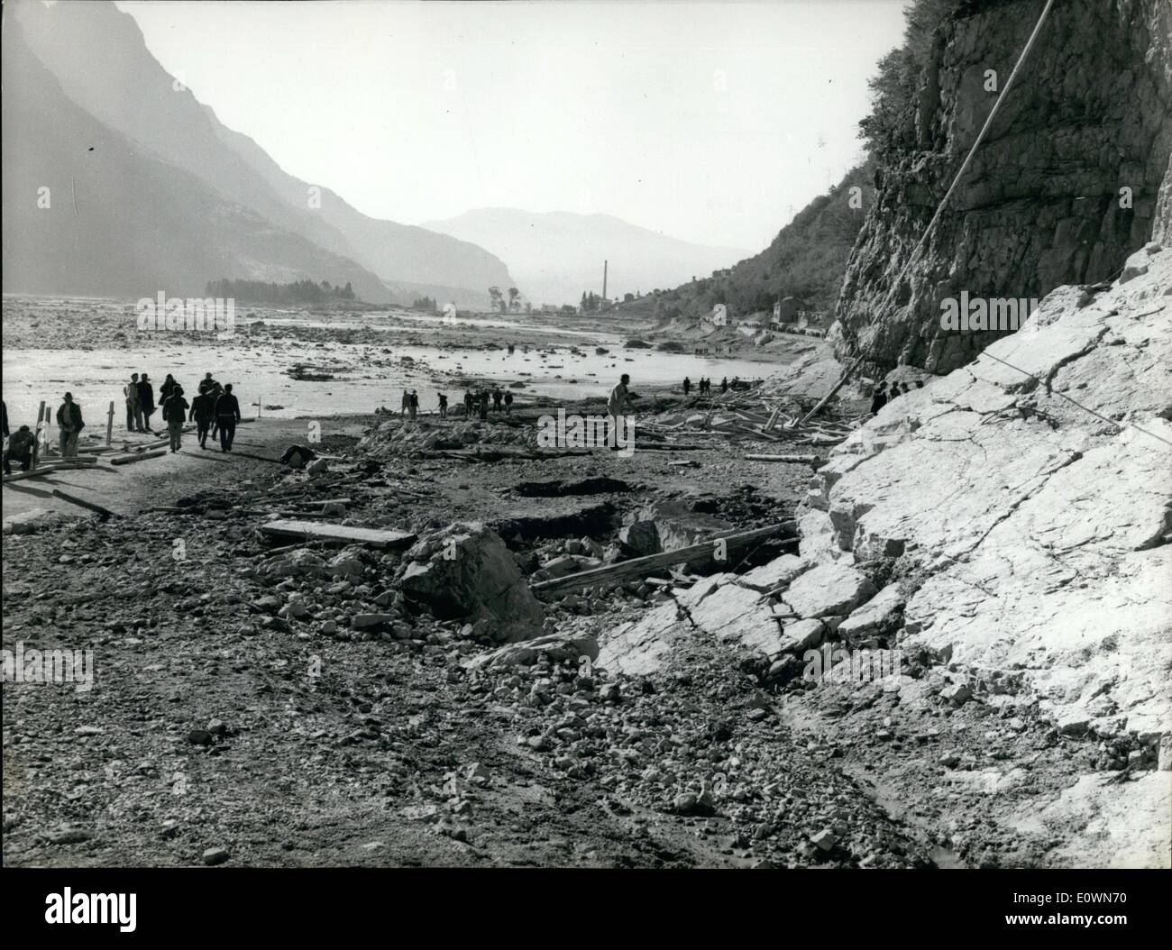 Szene Italienischen Damm Katastrophe Stockfotos und -bilder Kaufen - Alamy