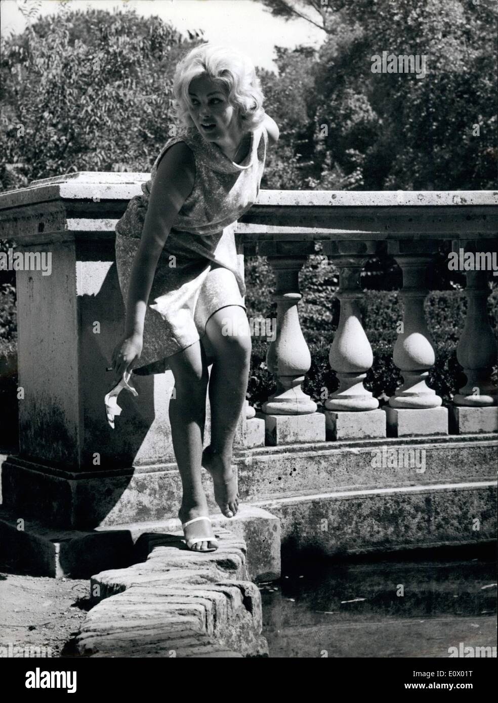 Beba loncar a young -Fotos und -Bildmaterial in hoher Auflösung – Alamy