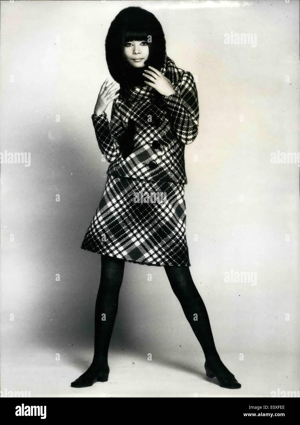 Jayne mansfeld in -Fotos und -Bildmaterial in hoher Auflösung – Alamy