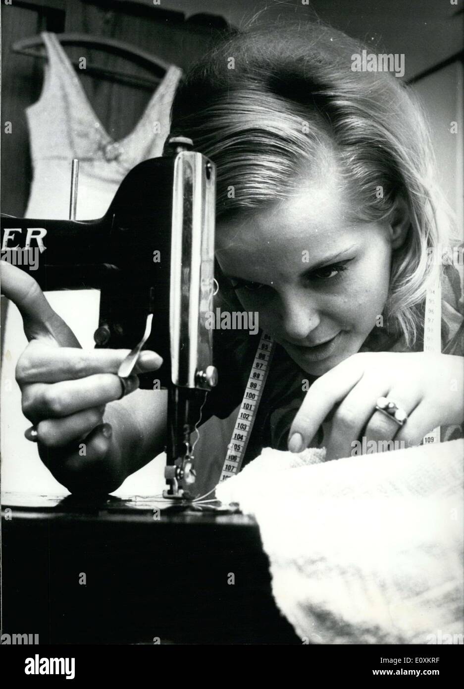 11. März 1967 - ist Ruth Kocher, ein begeisterter Sportstudent und ...