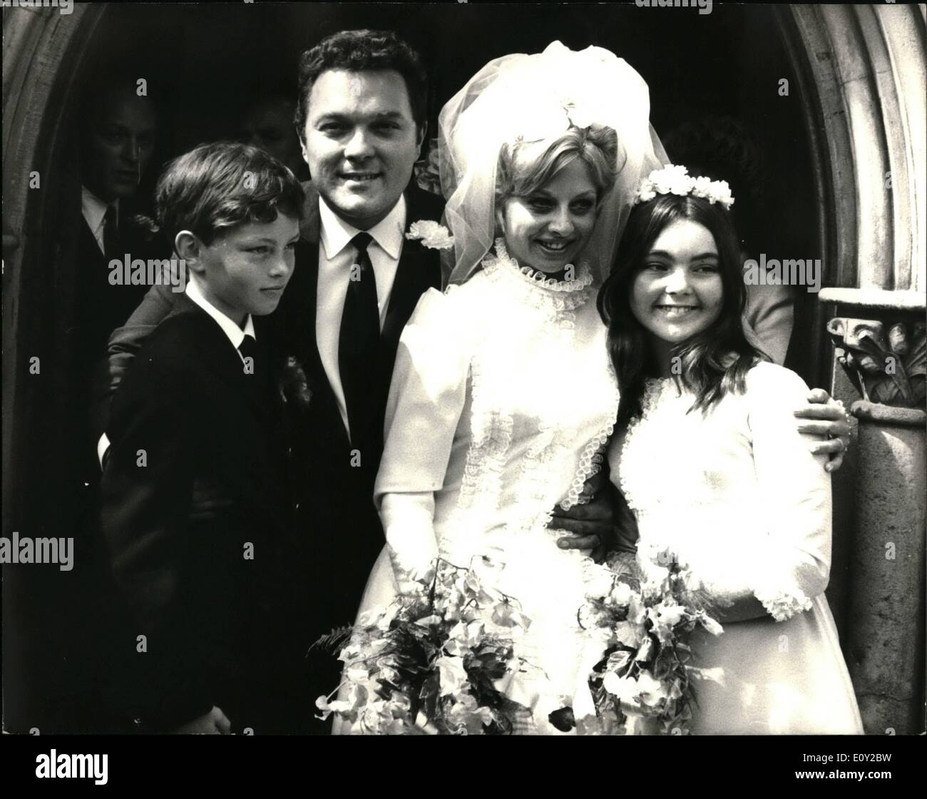 6. Juni 1968 - ein Märchen wahr werden, heiratet Sängerin Dickie ...