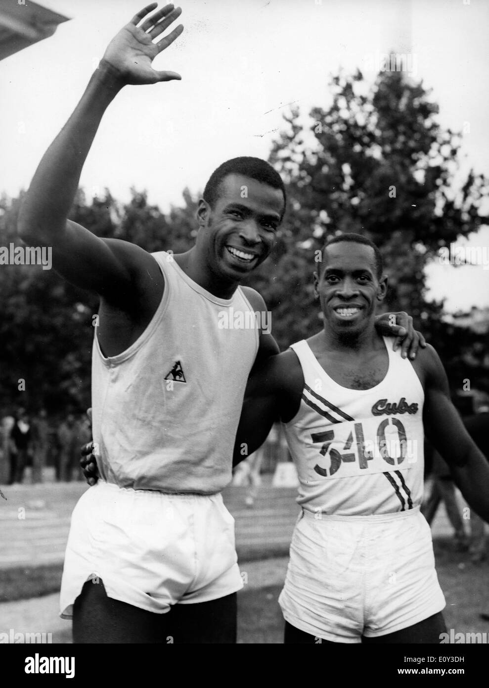 31. Juni 1968; Paris, Frankreich; Läufer ROGER BAMBUCK stellt einen 100 ...
