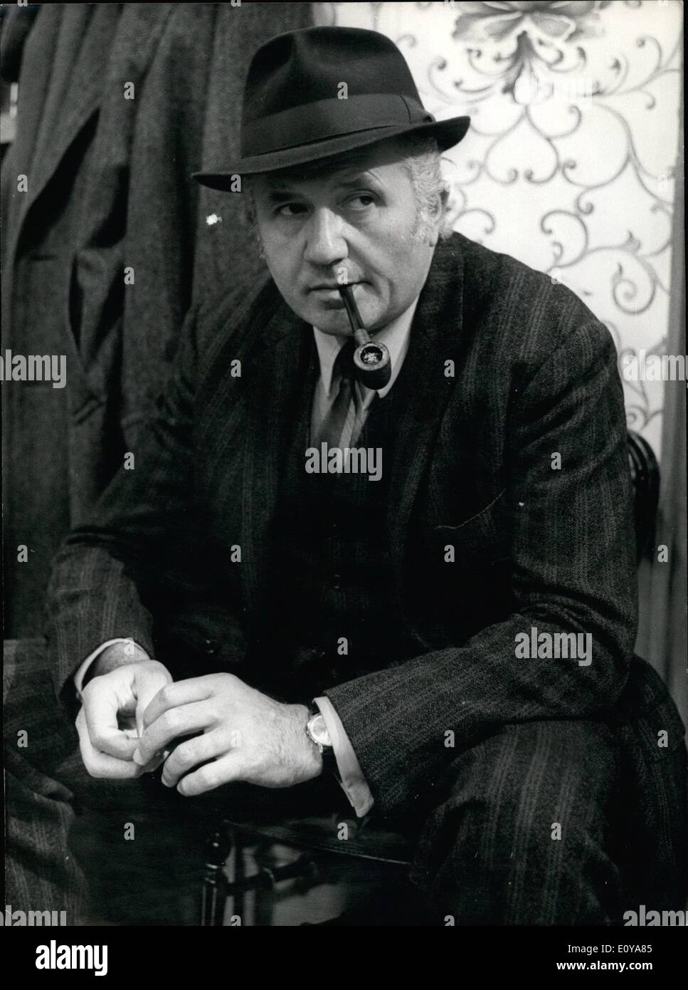 Sept. 09, 1969 - Jean Richard als Maigret: Jean Richard, der berühmte ...