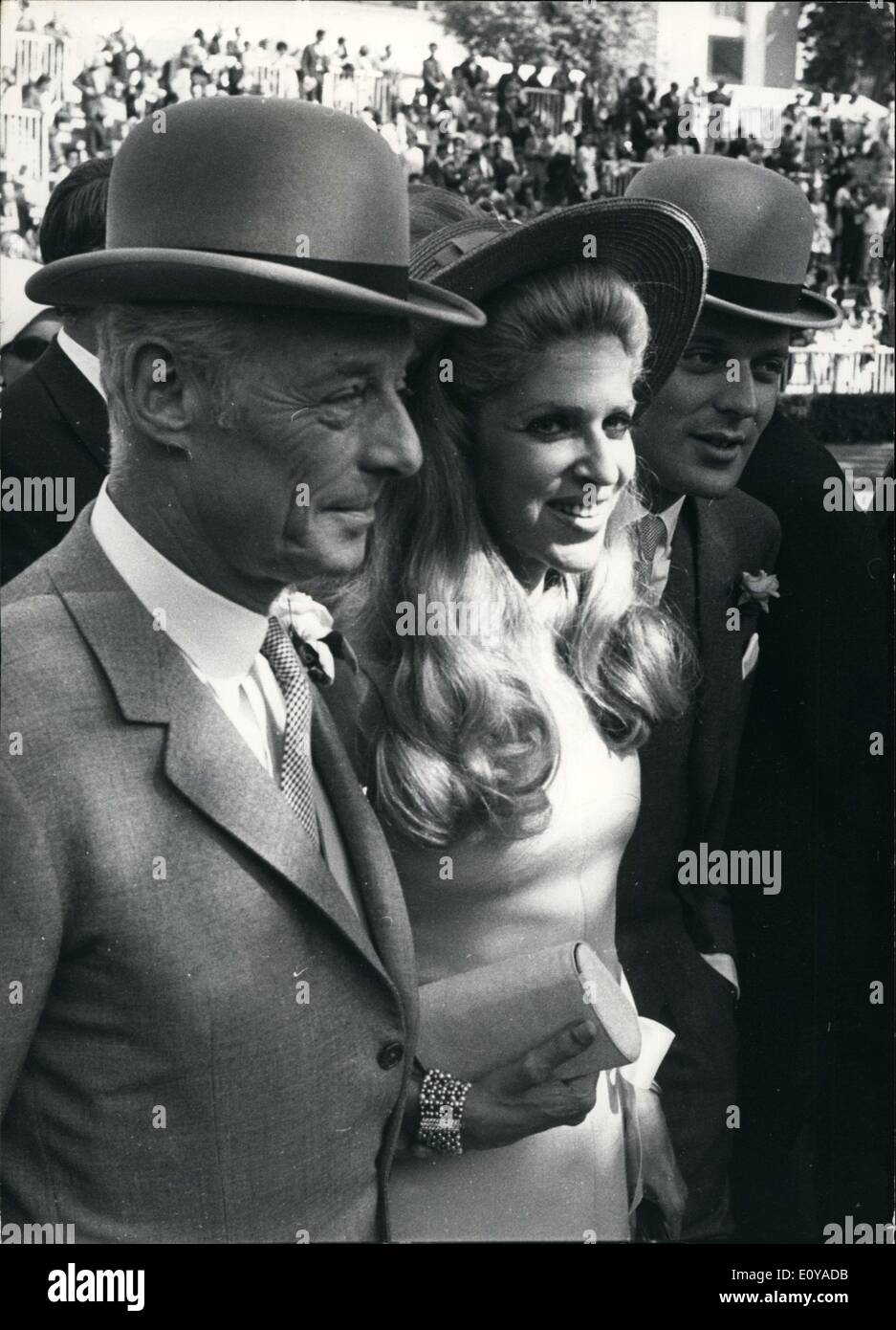 30. Juni 1969 - Baron & Baroness Guy Rothschild & Sohn David ...