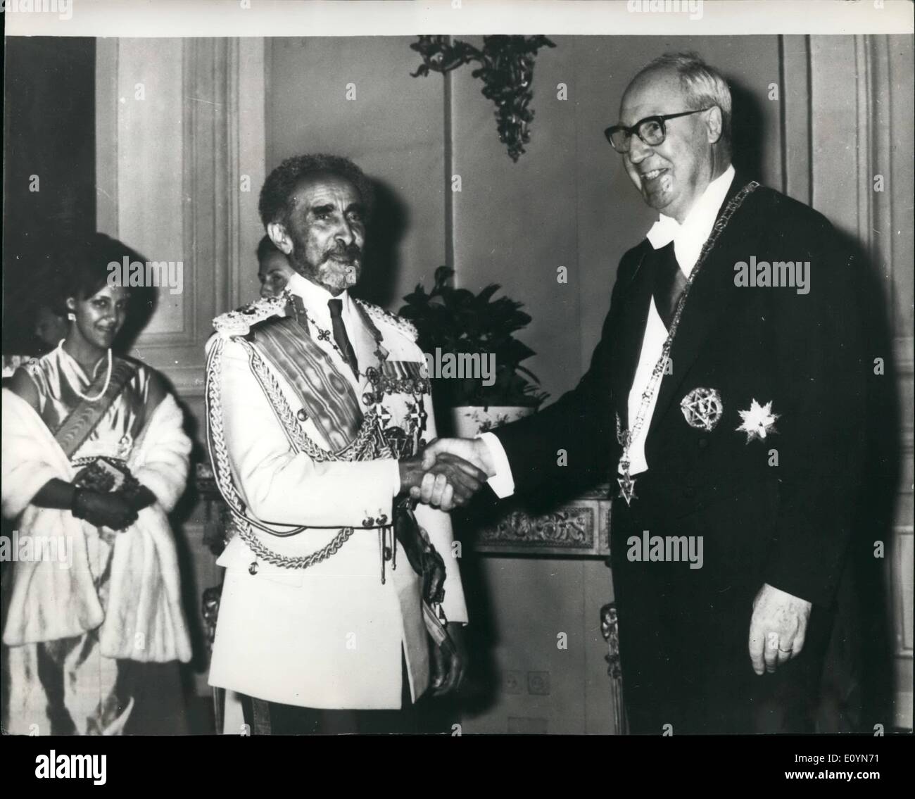 Kaiser Haile Selassie In Rom Fotos Und Bildmaterial In Hoher