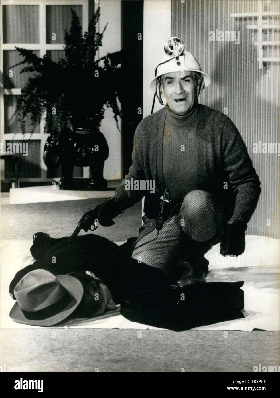 11. Februar 1971 - hier ist ein Bild von Louis de Funes und seine ...