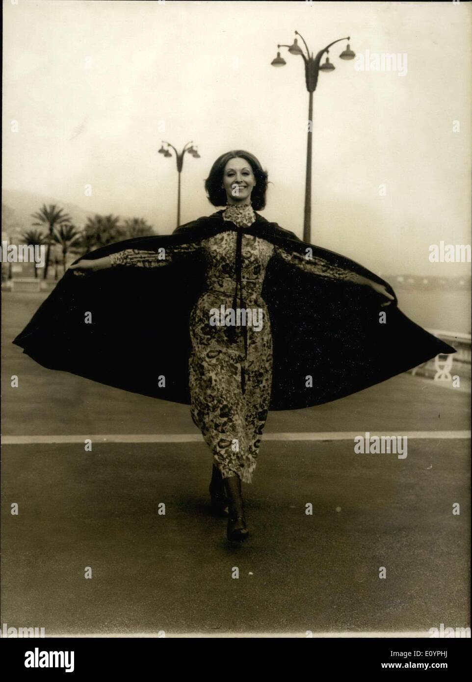 Nyree dawn porter -Fotos und -Bildmaterial in hoher Auflösung – Alamy