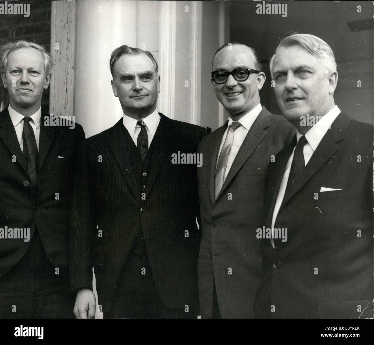 Robertson group ltd -Fotos und -Bildmaterial in hoher Auflösung – Alamy
