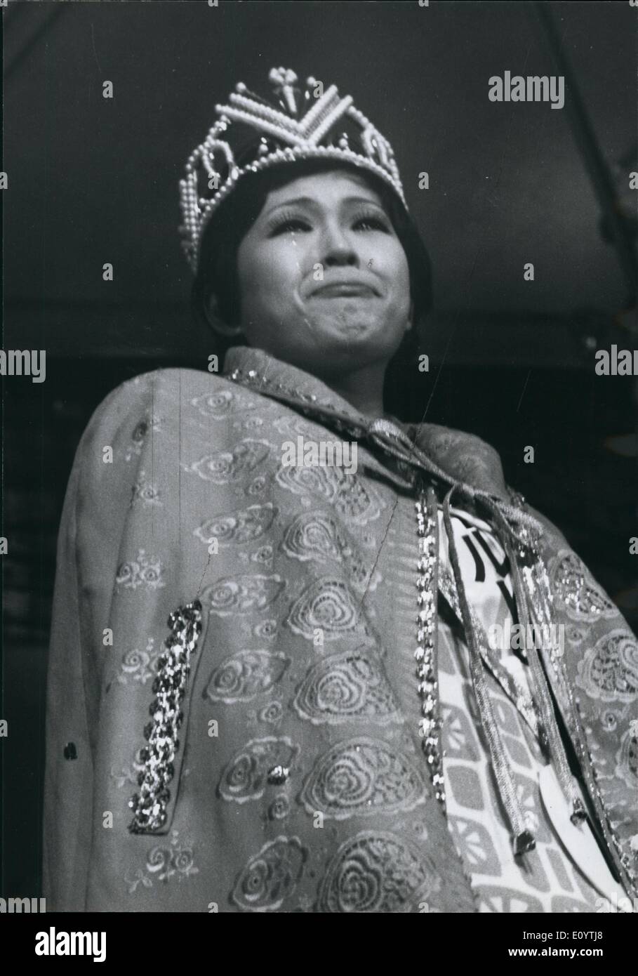 6. Juni 1971 - '' Miss World'' Schreie '' für glücklich '': Tokyo ...