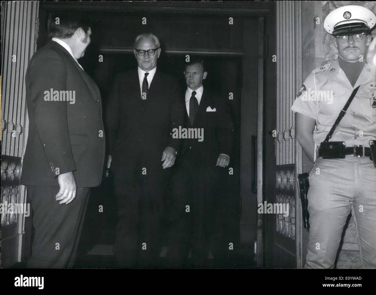 Vier botschafter bei -Fotos und -Bildmaterial in hoher Auflösung – Alamy