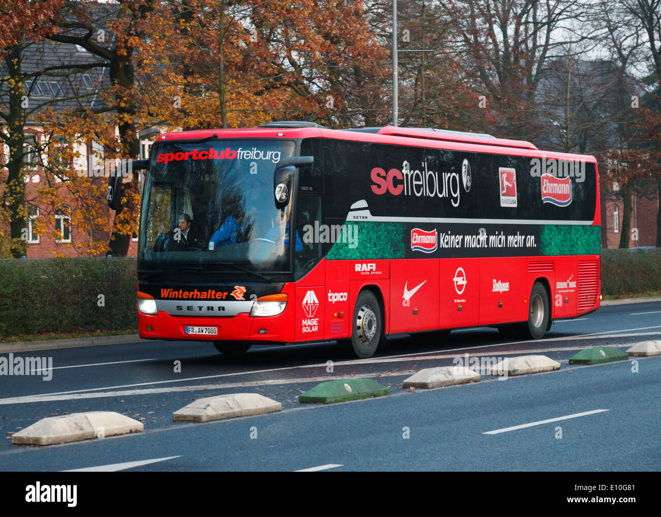 Personenbefoerderung personentransport -Fotos und -Bildmaterial in ...