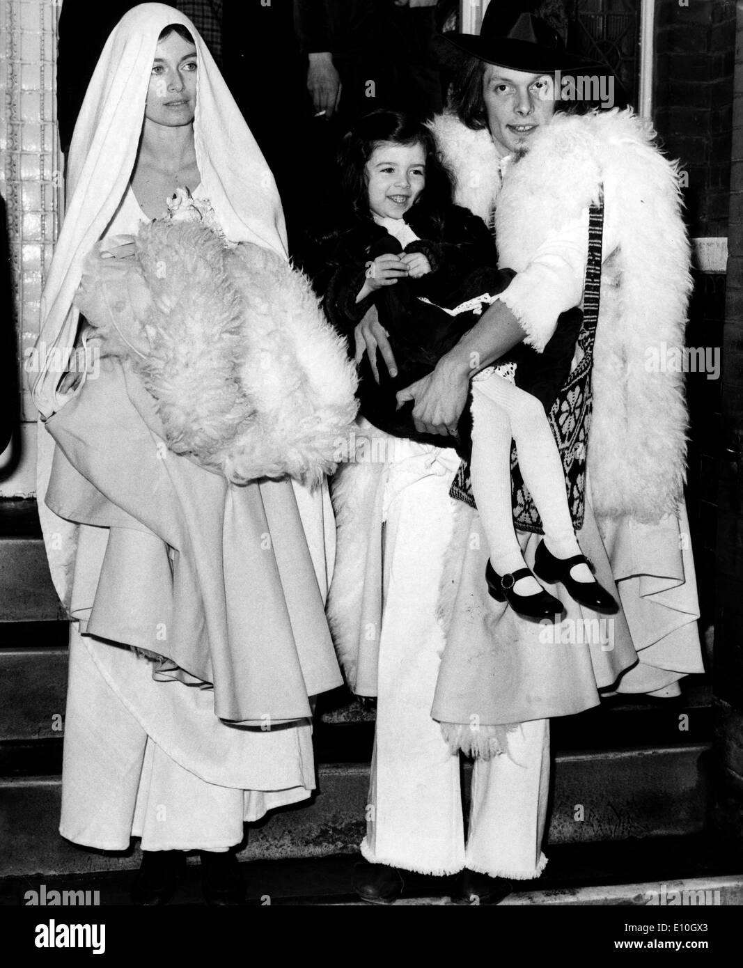 ROC BRYNNER, 26-jährige Sohn von Schauspieler Yul Brynner, mit seiner ...