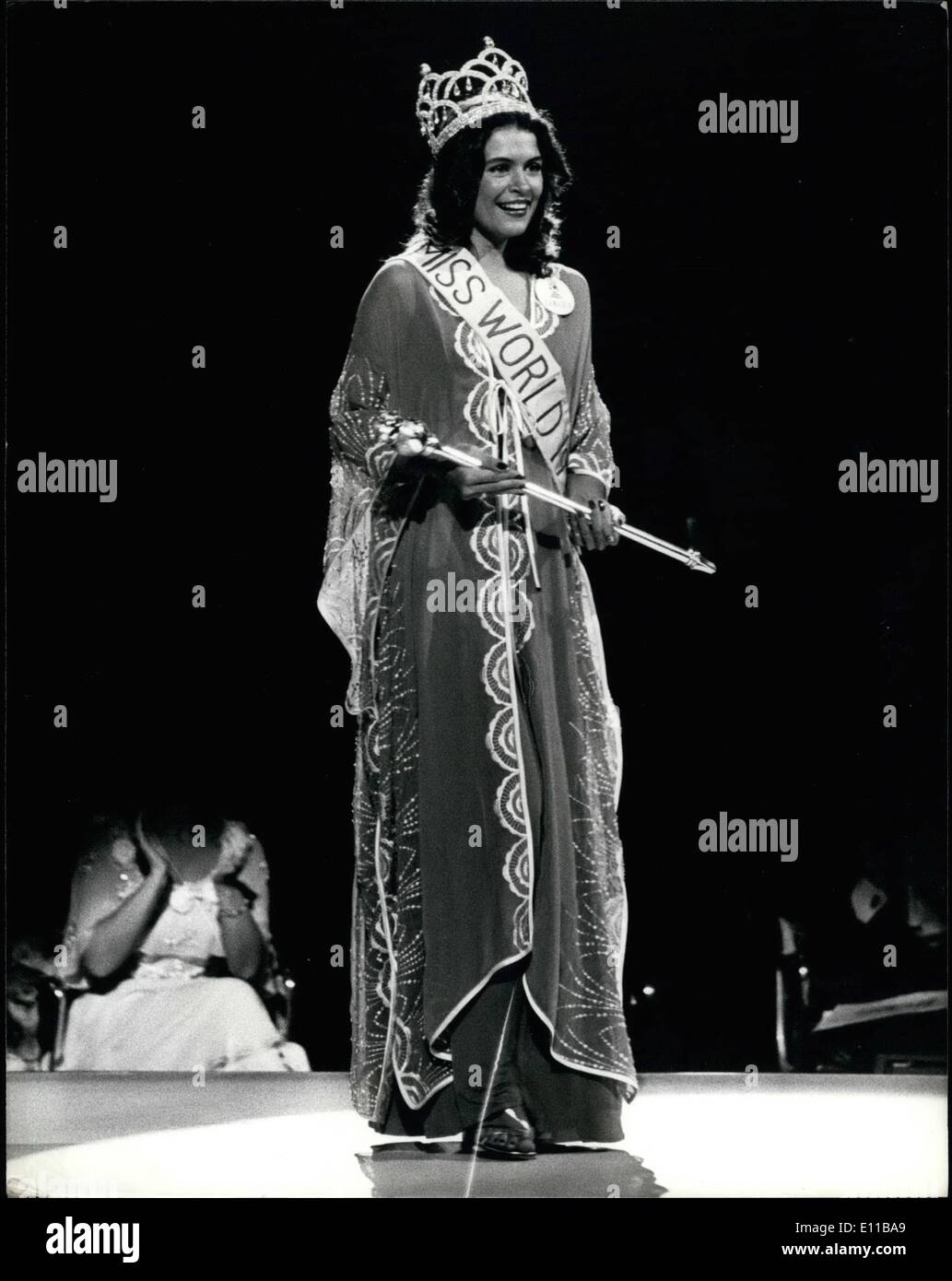 11. November 1976 - Miss Jamaica ist Miss World 1976: in der Royal ...