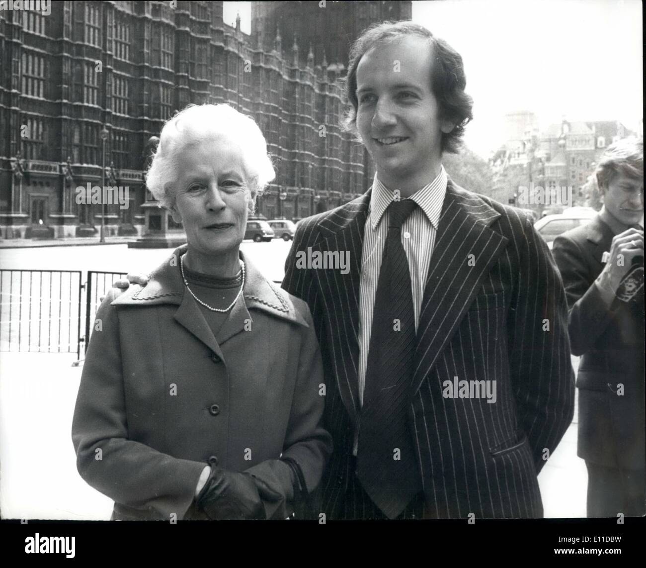 New tory mp nimmt seinen platz im haus commons -Fotos und -Bildmaterial ...