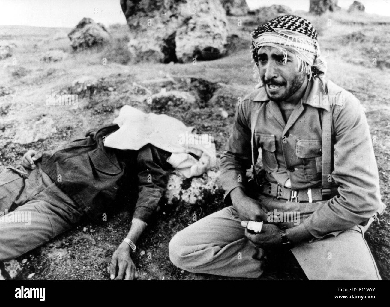 5087913 (900324) Krieg - Iran - Irak, Ein Iranischer Soldat Betrauert ...