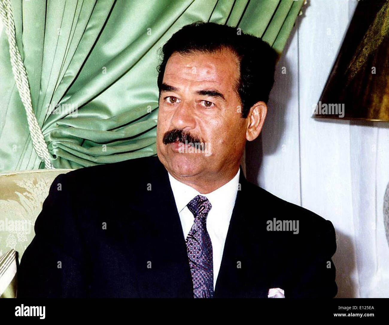 Saddam hussein hingerichtet -Fotos und -Bildmaterial in hoher Auflösung ...