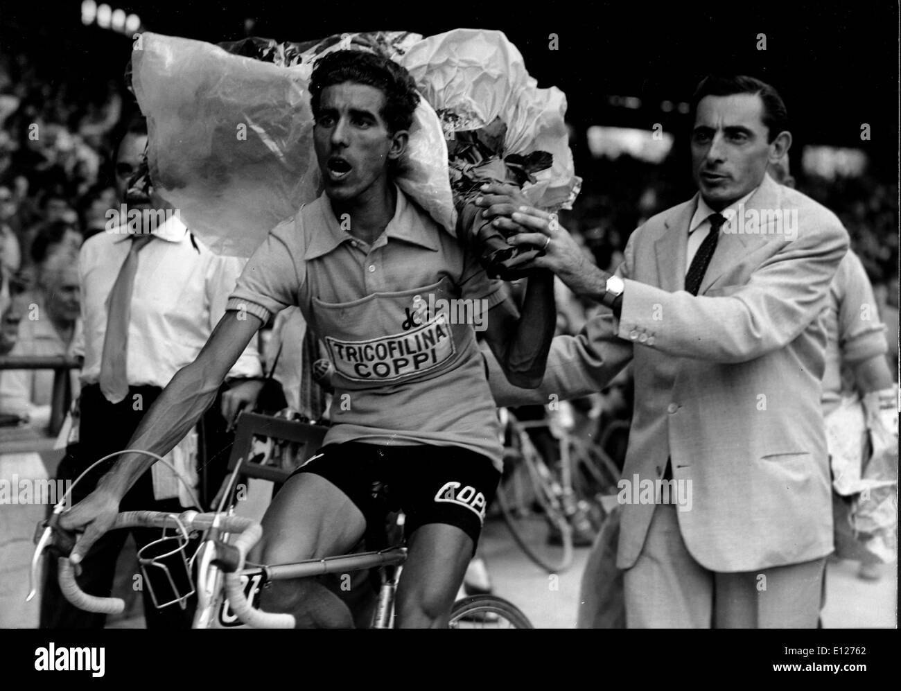Angelo fausto coppi -Fotos und -Bildmaterial in hoher Auflösung – Alamy