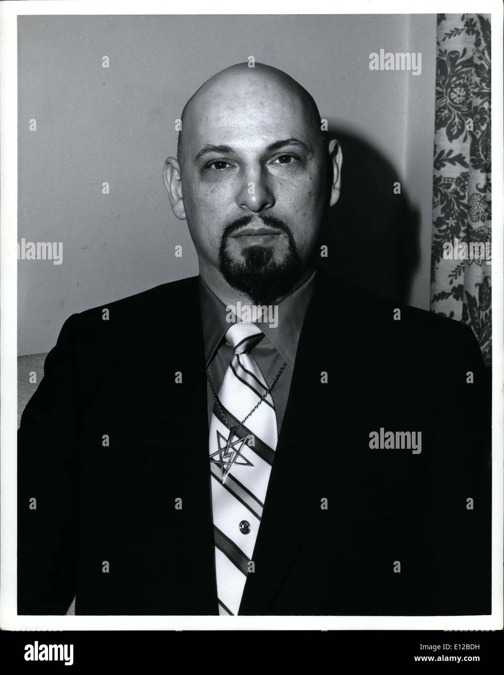 09. Dezember 2011 - Anton Szandor La Vey: Der ''Schwarze Papst'' der ...