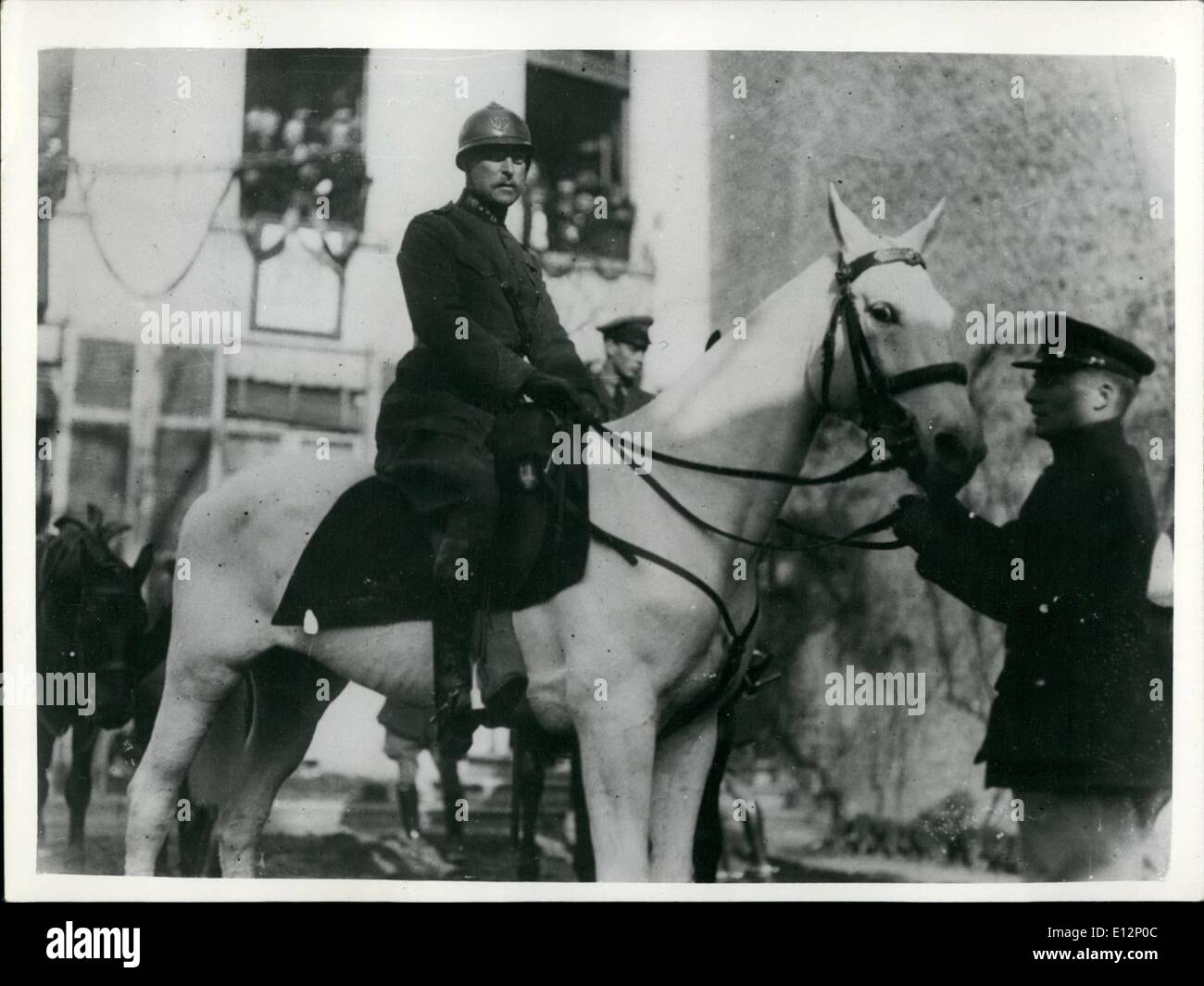 König albert von belgien -Fotos und -Bildmaterial in hoher Auflösung ...