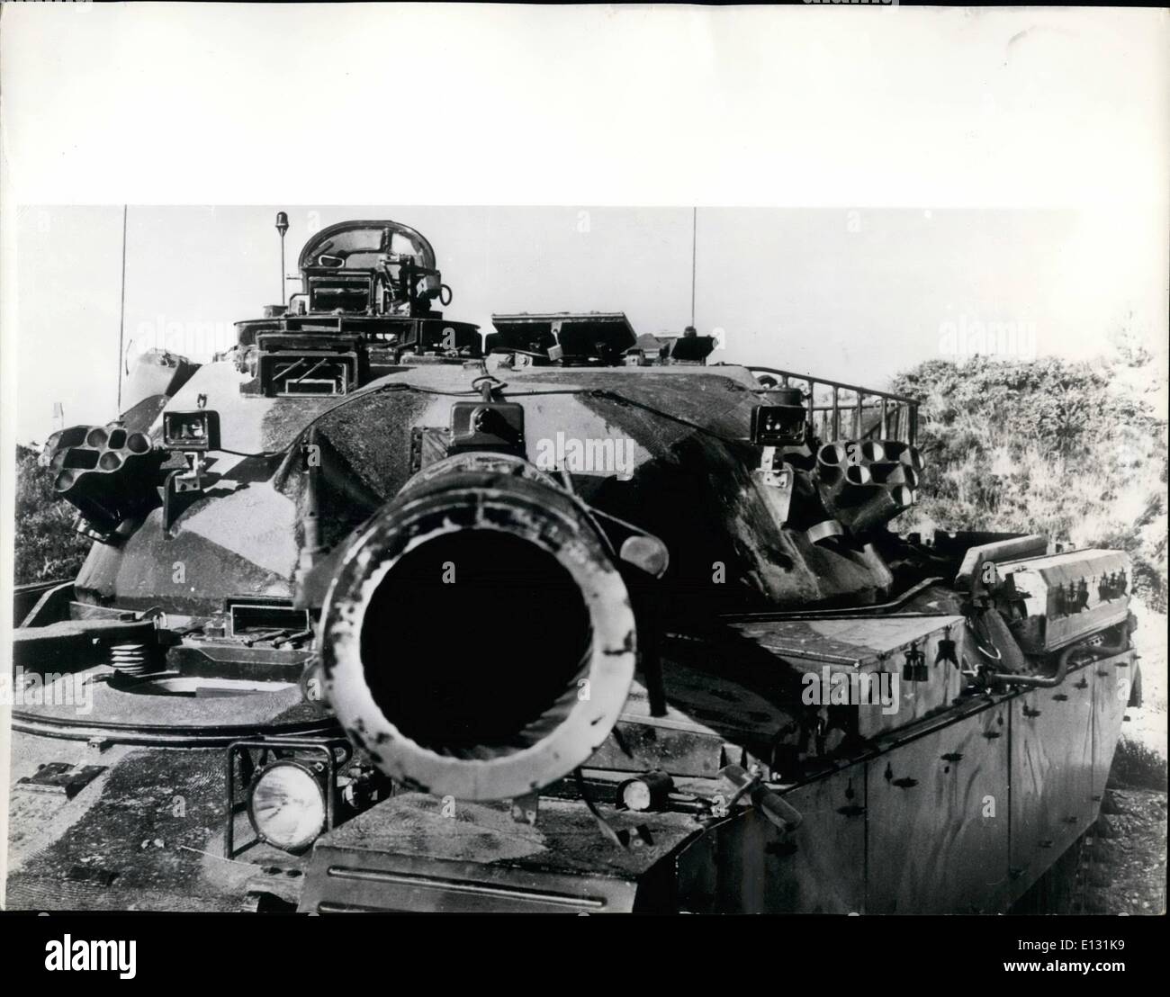 Laser tank -Fotos und -Bildmaterial in hoher Auflösung – Alamy