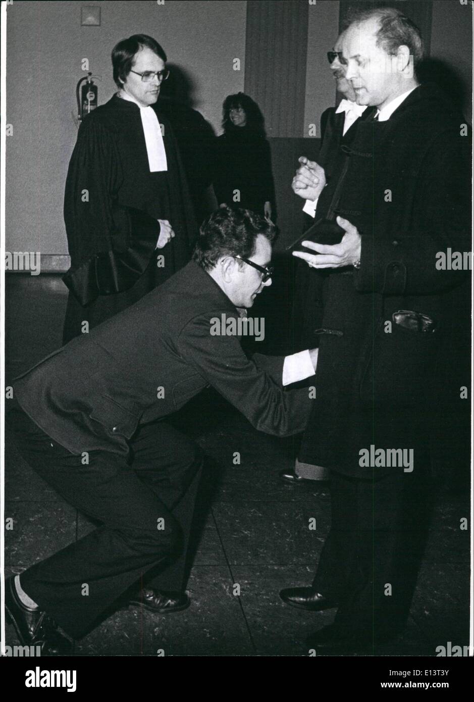 Anwalt vor gericht -Fotos und -Bildmaterial in hoher Auflösung – Alamy
