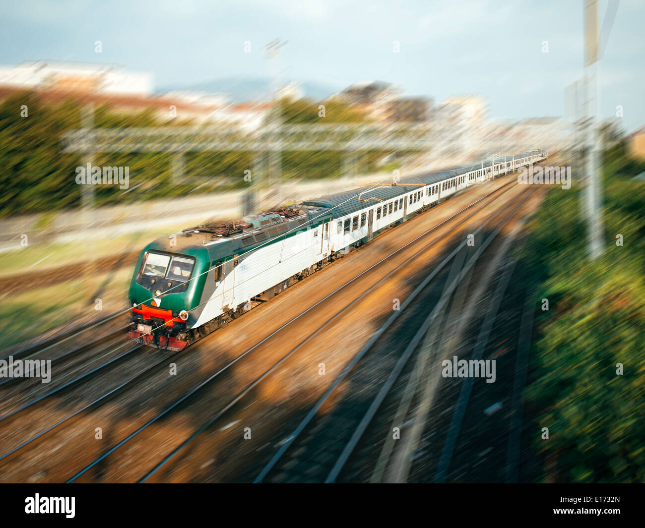Schnelle s bahn -Fotos und -Bildmaterial in hoher Auflösung – Alamy
