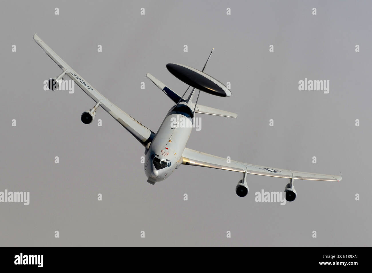 Us air force e 3 sentry airborne warn und kontrollsystem -Fotos und ...