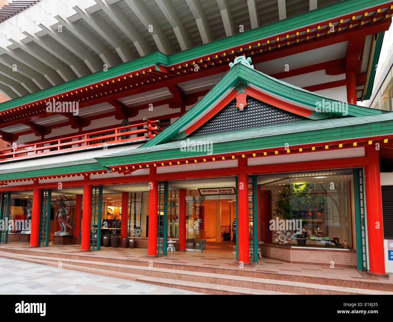 Oriental bazaar tokyo -Fotos und -Bildmaterial in hoher Auflösung – Alamy