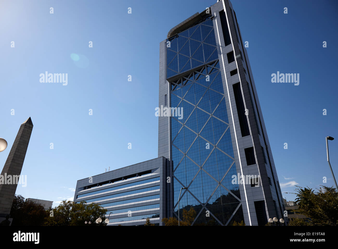 Telefonica tower santiago chile -Fotos und -Bildmaterial in hoher ...
