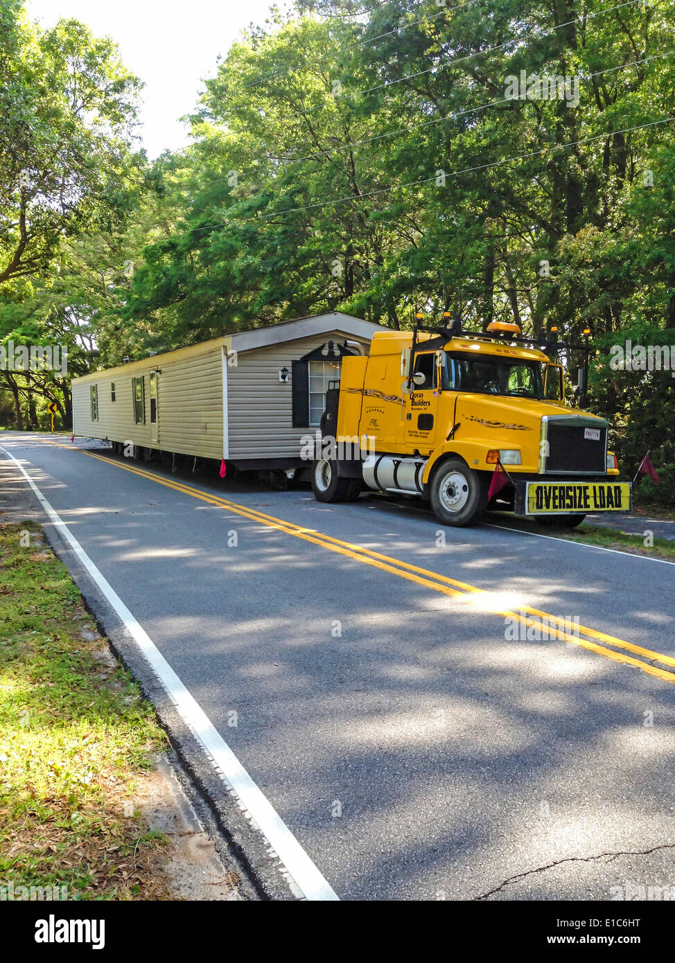 Lorry mobile home -Fotos und -Bildmaterial in hoher Auflösung – Alamy